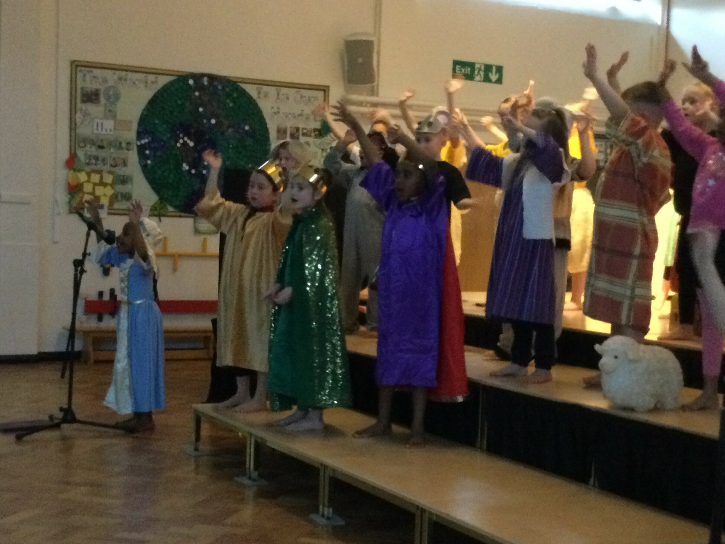 Away In A Manger: A Year Two Production - Blessed Robert Widmerpool ...